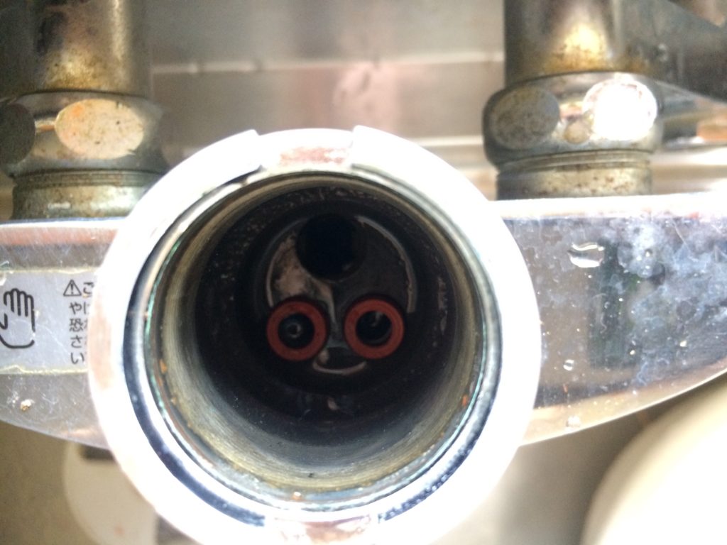 水道の蛇口から水漏れを修理 TOTO TKJ30U3 カートリッジ交換編 | DIY女子ブログ